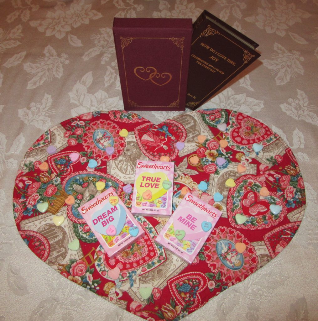 Heart-shaped Messages for Me – and You! - Joy Dunlap | Writer | Speaker